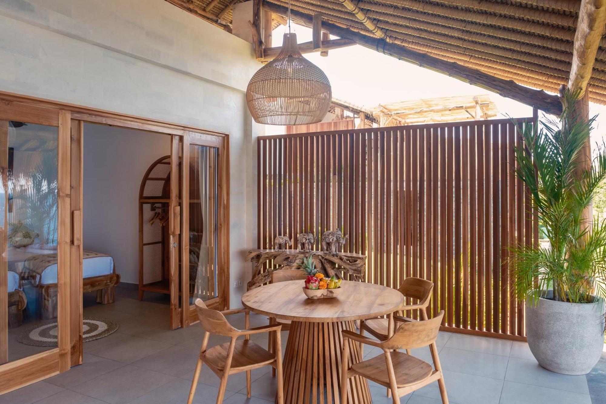 ABING VILLAS ::: INDONESIA ::: COMPARE RATES